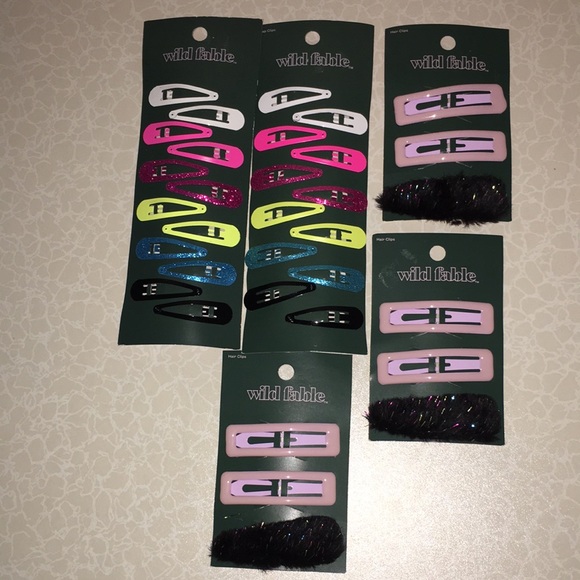 Wild Fable Hair Clips